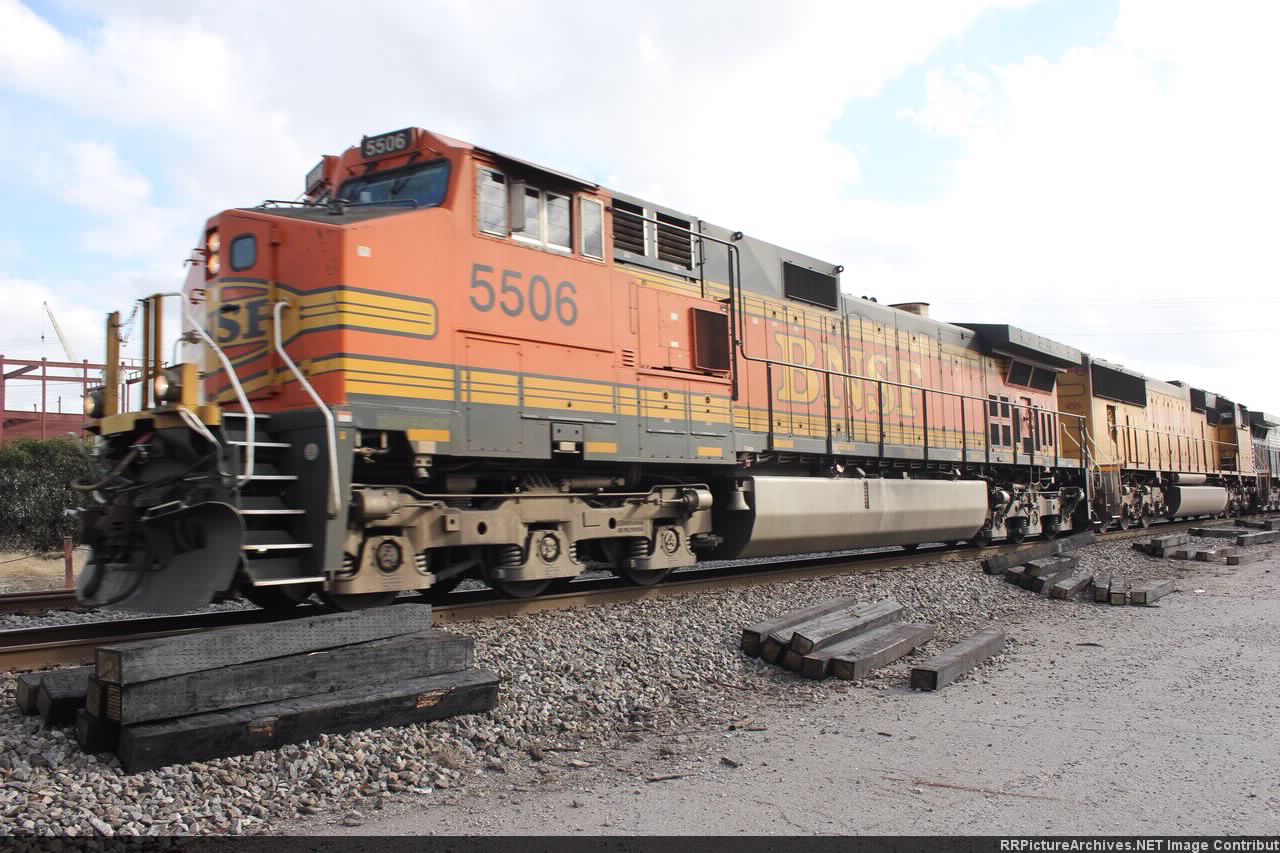 BNSF 5506